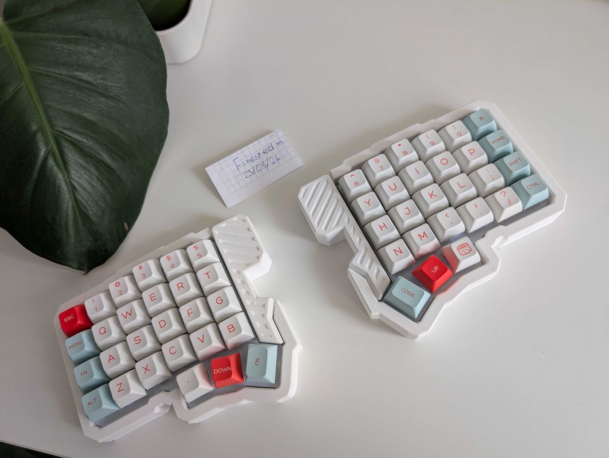 Keebswap - Mechanical Keyboard Marketplace & r/mechmarket Alternative